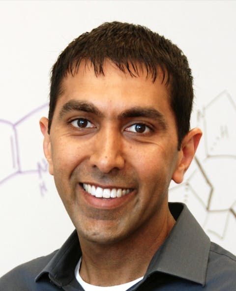 This Standing-Room-Only Class Features Music Videos, a Gaming App and ...